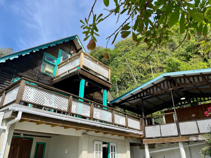 Finz N Feathers - Tobago