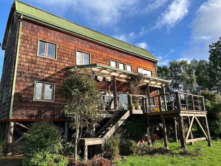 Cómoda Y Linda Casa, Vista Al Mar Y Naturaleza - Castro, Chile