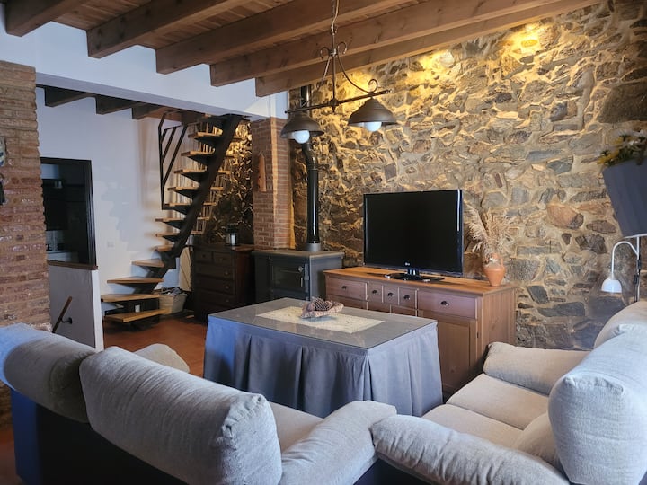 Casa Con Encanto En Jabugo: El Rincón De Nora - Alájar