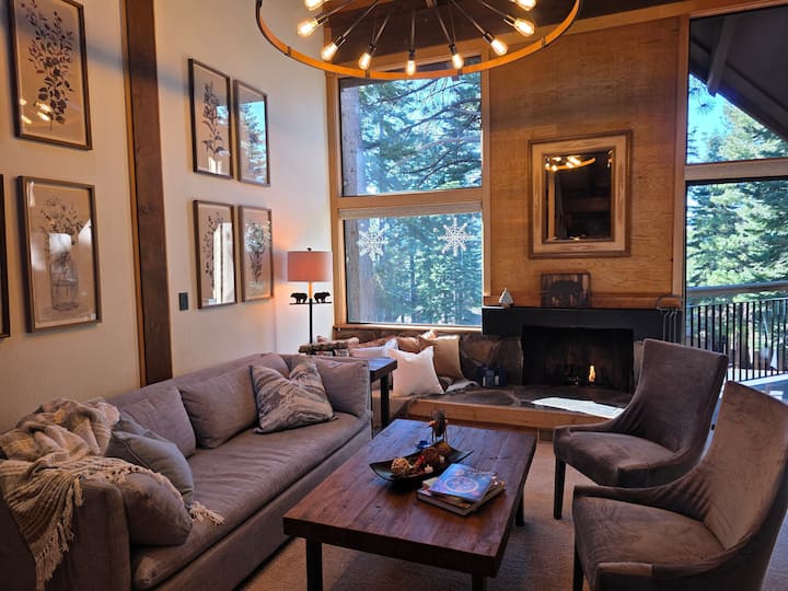 Charming Mountain Condo Near Northstar Ski Resort - Carnelian Bay, CA
