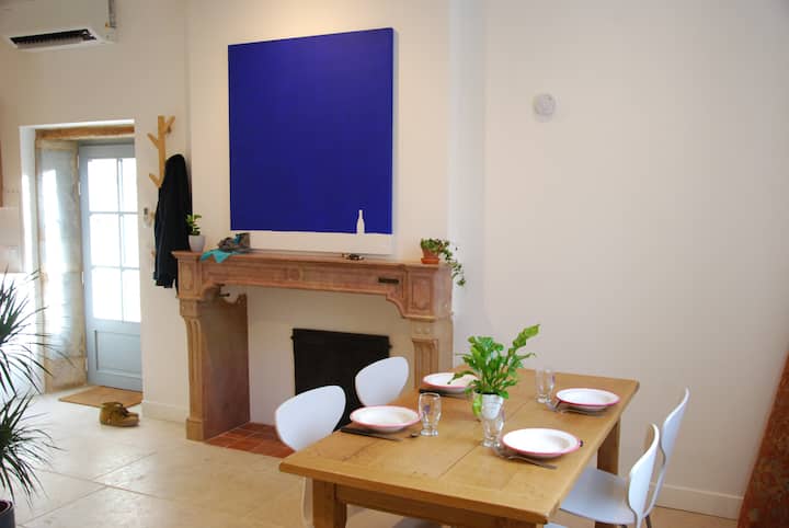 Charmante Maison 2 Chambres Et Parking Privé - France