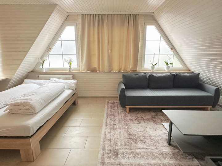 2-zimmer-wohnung In Hamburg-wandsbek - Hamburg