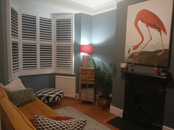 Beautiful Room With Dedicated Front Room - Maidstone