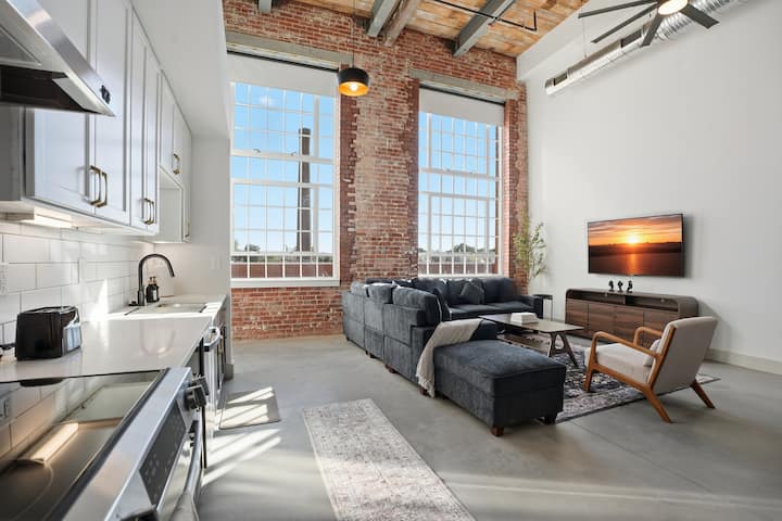 Modern Comfort 2br Stay In Gvl - Greenville, SC