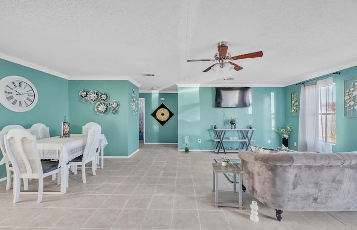 Step Into Comfort, Style, And Relaxation! - Killeen, TX