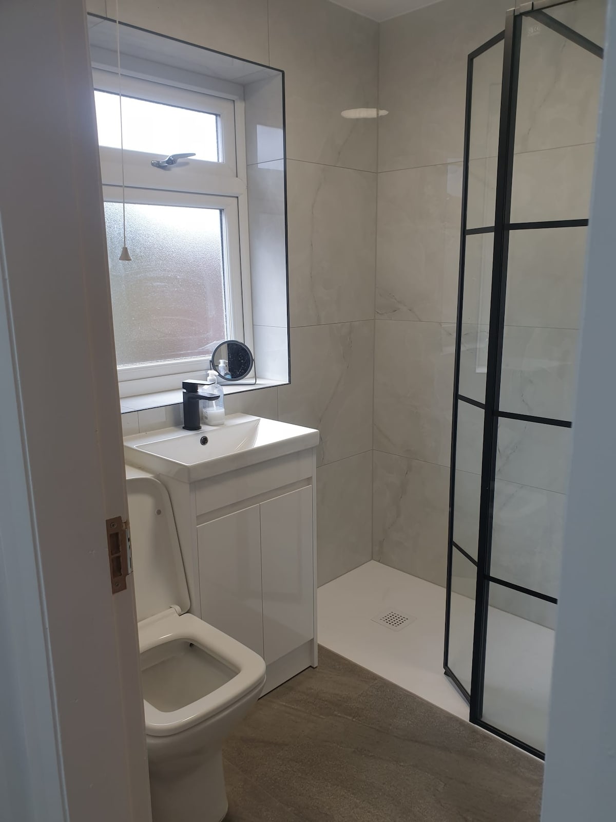 Chambre double spacieuse près de l'hôpital BRI à Bradford - Maisons à ...