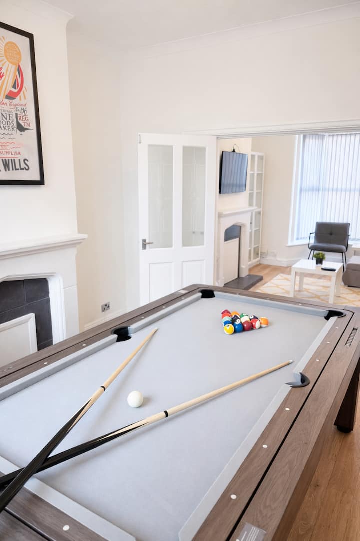 4 Bedroom 8 Beds Wi-fi Smart Tv Games Room - バーバリー