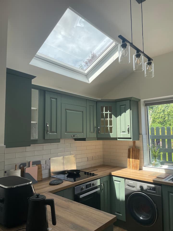 Town House Sleeping 7 To 8 In Galway City - 高威