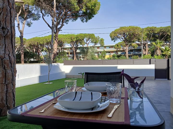 Beach Cocket, Cerca Del Aeropuerto Y De Barcelona. - Castelldefels