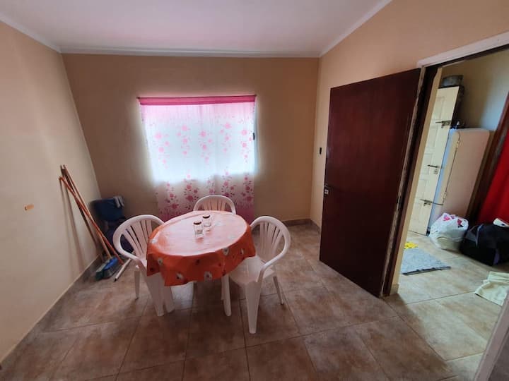 Departamento Familiar Con Terraza Y Cerca Del Mar. - Mar de Ajó