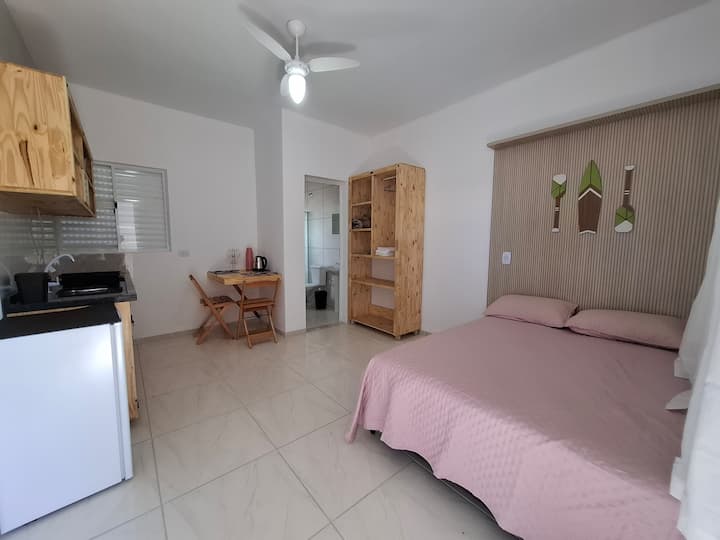 Flat08: 400 M. Do Mar, Na Região Da 2ª Pedra. - Itapoá