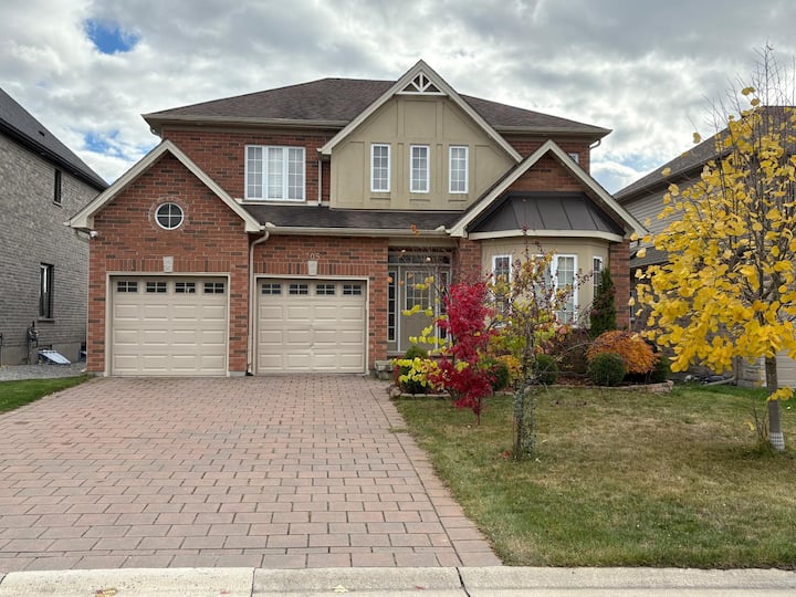 Entire Home In London, Ontario, Canada - London, ON, Canada