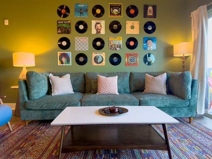 Walk To Highland, Mins To Uab | Parking | King Bed - 버밍엄