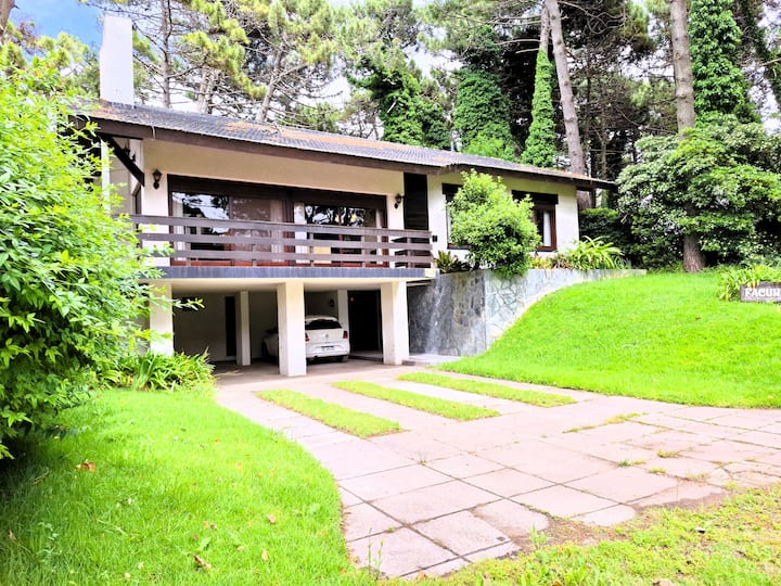 Casa En Pinamar Norte Cercano De La Playa - Pinamar