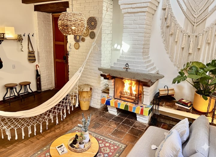 La Candelaria Colonial Loft With Fireplace - Calima