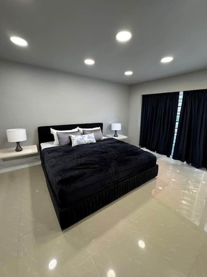 10br El Poblado • Pool & Jacuzzi • Near Provenza - Medellín, Colombia