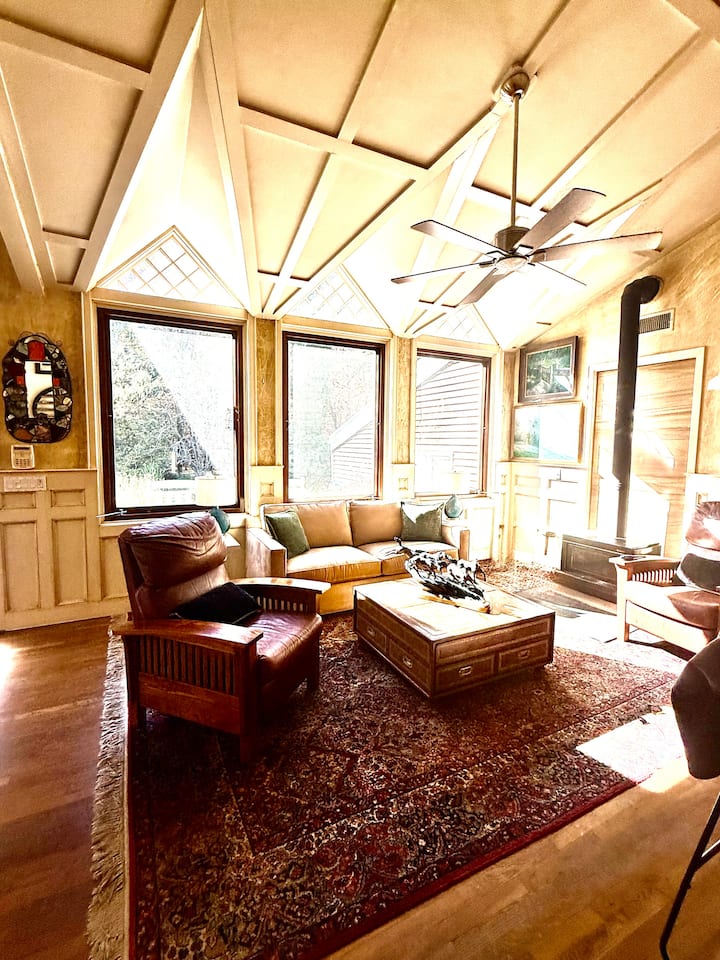 East Quogue Retreat | Pool & Private Tennis - Westhampton, NY