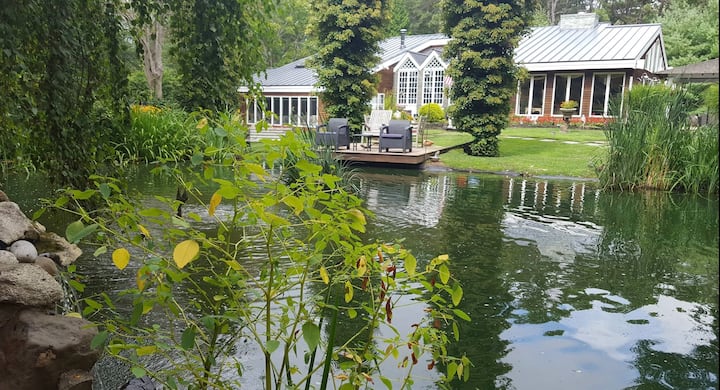 Luxurious 3 Bedroom Retreat In The Hamptons - Splish Splash Water Park, Calverton