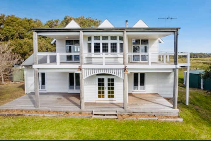 French Island Retreat - Phillip Island