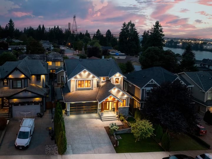 Beautiful Home In Delta / Yvr Within 25-30 Mins - New Westminster