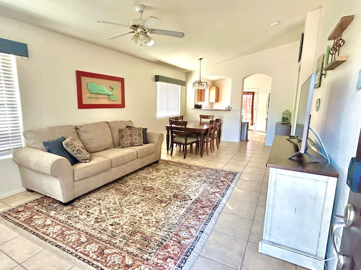 Tucson Family Oasis - Tucson, AZ