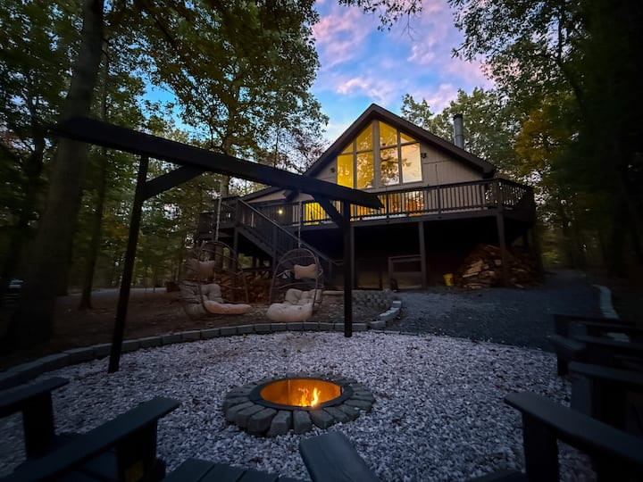 Gem Of The Woods- Cozy Cabin W/ Hot Tub, Game Room - West Virginia