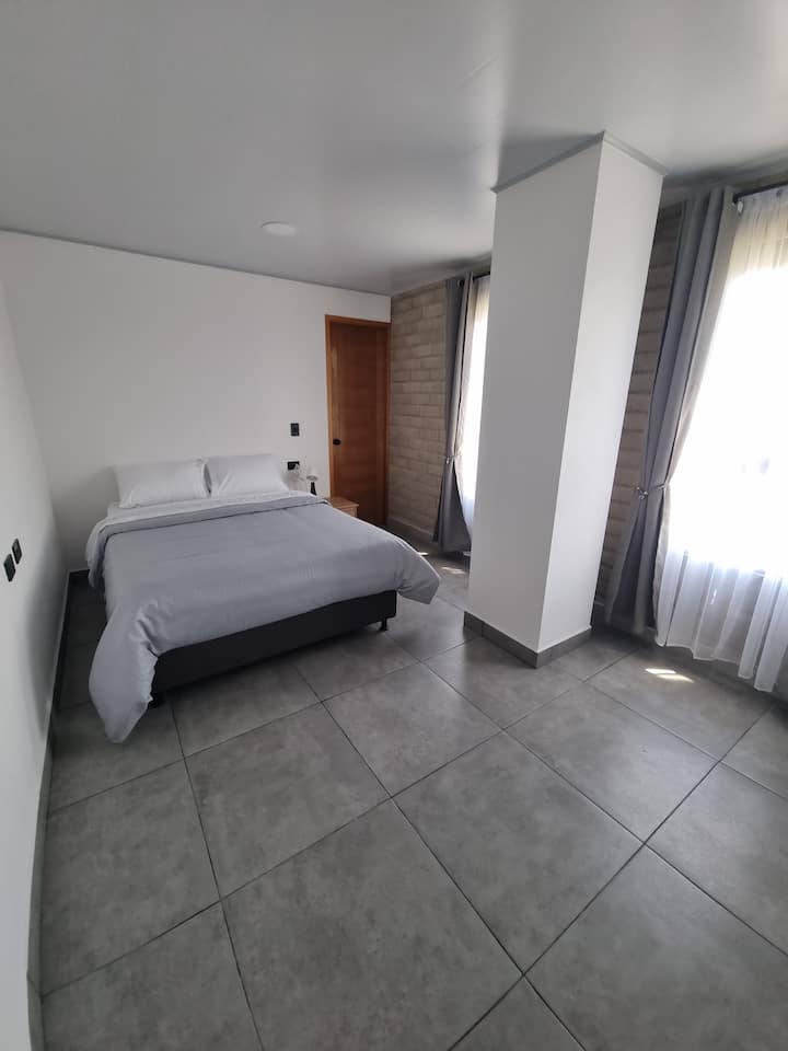 Andes Coliving – 8 quartos com casa de banho privada - Pousadas para ...