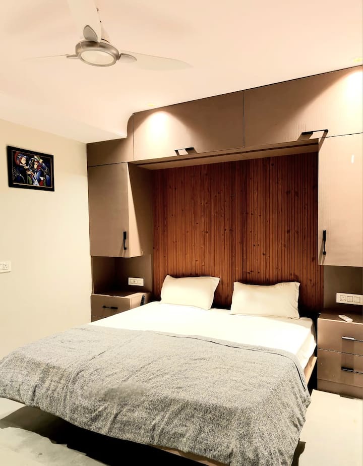 1bhk | Couple Retreat | Private & Peaceful Stay - Kharar