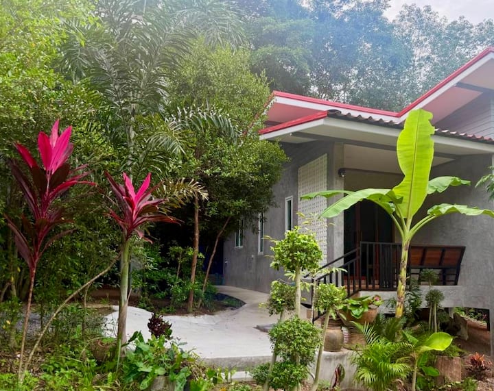 New 2-bedrooms House With Magic Jungle Hills View - Ko Pha-ngan