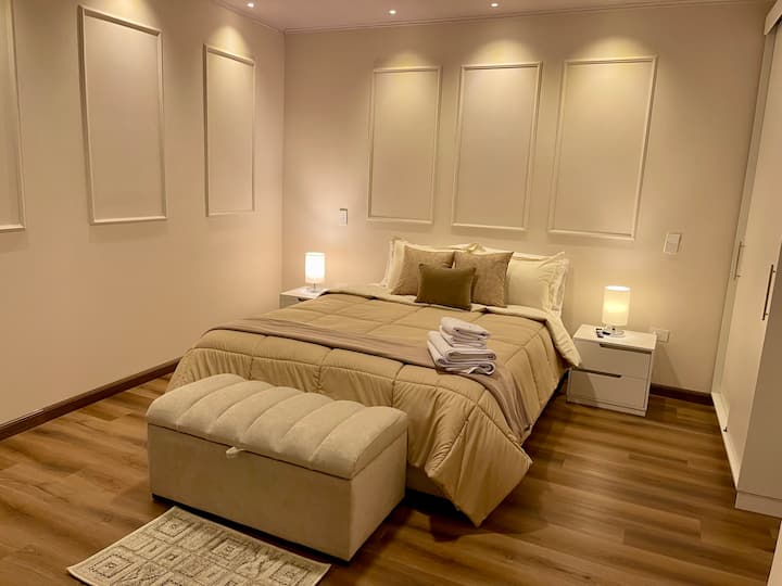 Department Of Cuenca In Front Of The Cathedral - Cuenca