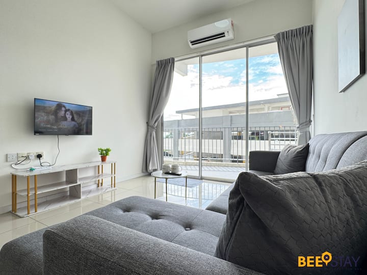 Taiping | Crystal Creek Pool View Netflix 9pax - Taiping