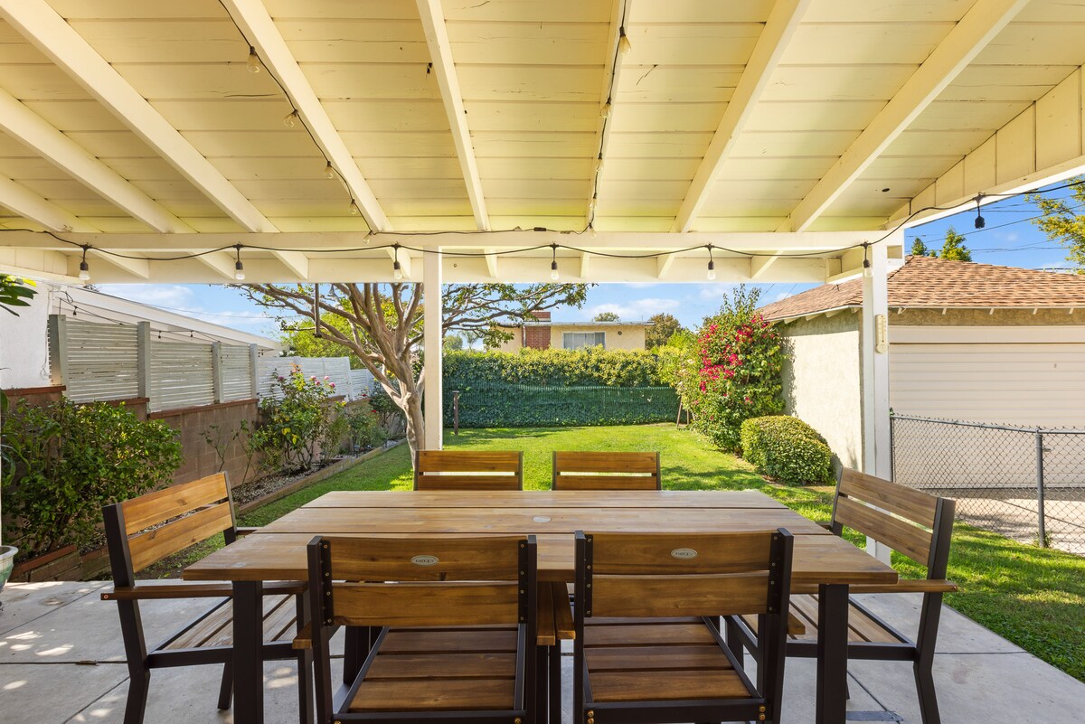 3BD Burbank | Garage | Fenced Yard - Airbnb