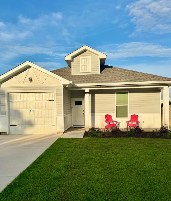 Coastal Haven 3bed/2 Near Beach+nas. Fenced Yard - Perdido Key Beach, FL