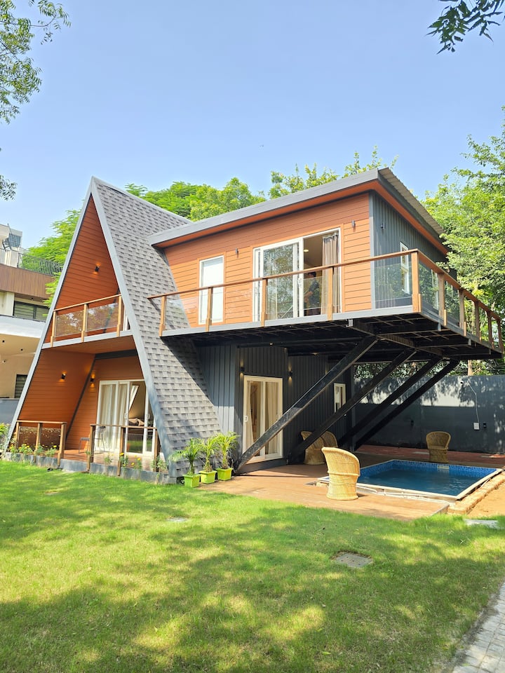 Sky Bloom Dlf 2bhk Luxury Villa Chattarpur - New Delhi