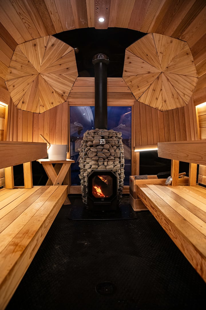 Austin Surf Lodge: Private Cabins W/sauna - Spicewood, TX