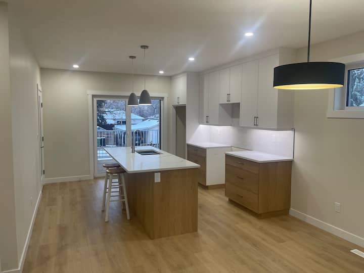 Eco-home In Fort Saskatchewan - Fort Saskatchewan