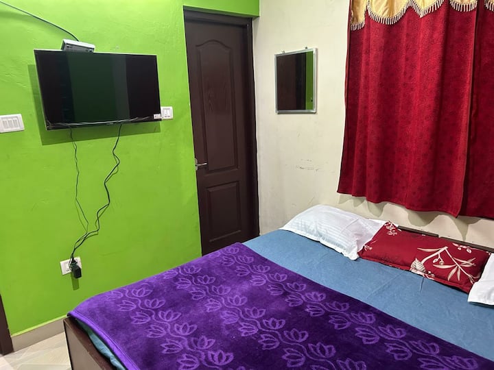 24 For 7 Hot Water Facilities - Kodaikanal