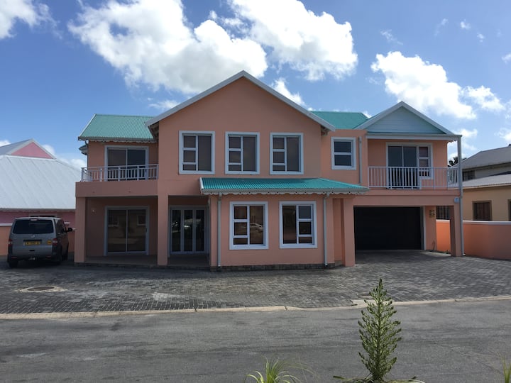 Beautiful 5-bedroom Home For Families Or Groups. - Jeffreys Bay