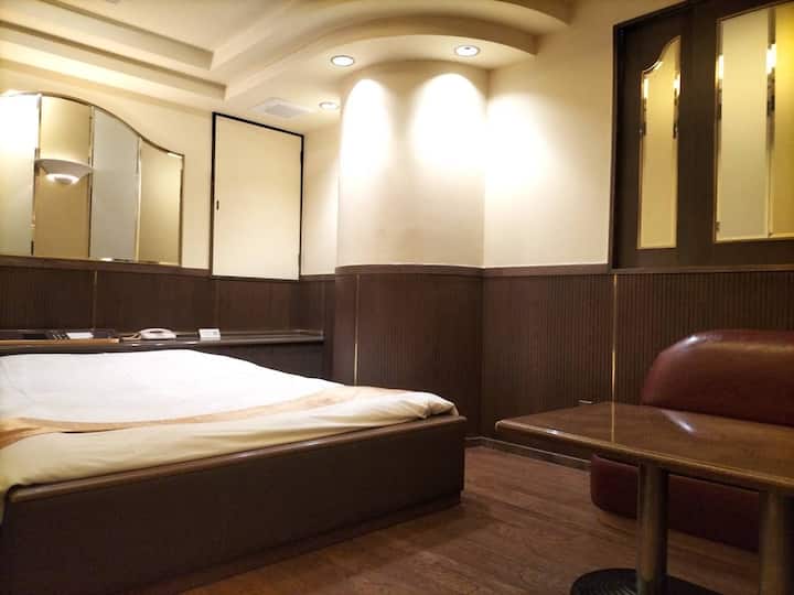 Great Location 3-minute Walk To The Station - Shinjuku