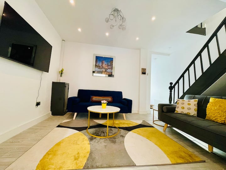 Van House-brand New 4 Bdr Business&family 20% Off - Cardiff