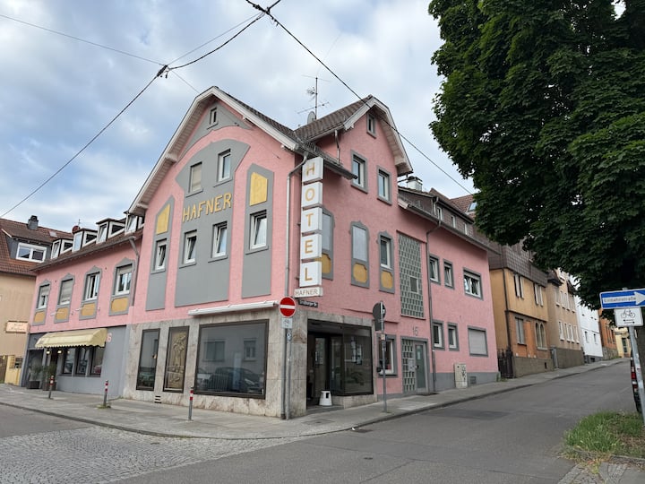 3 Beds Room - Stuttgart