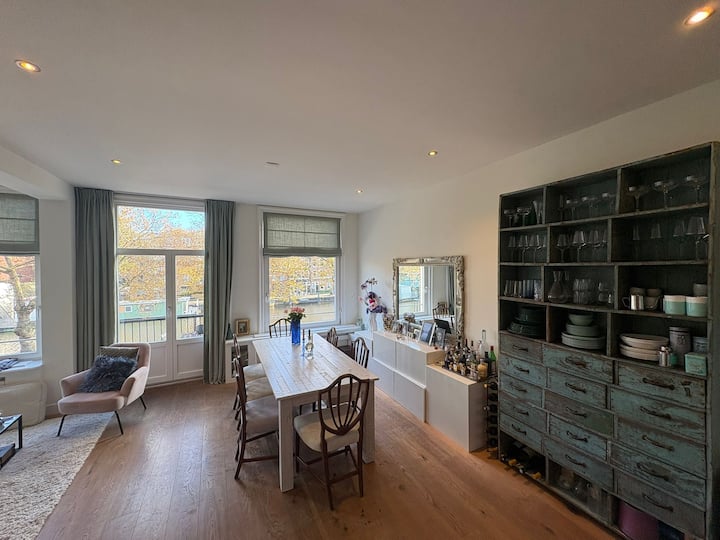 Canal View Appartement In The Jordaan - أمستردام