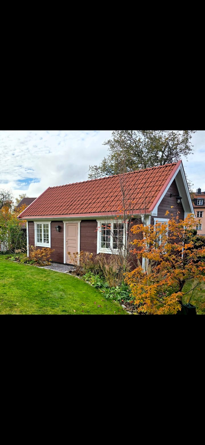 Mysigt Boende I Gamla Enskede Nära Avicii Arena - Stockholm