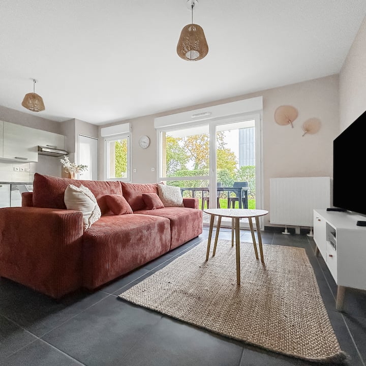 Parking Privé, Terrasse & Jardin, Cosy & Moderne - Pleurtuit