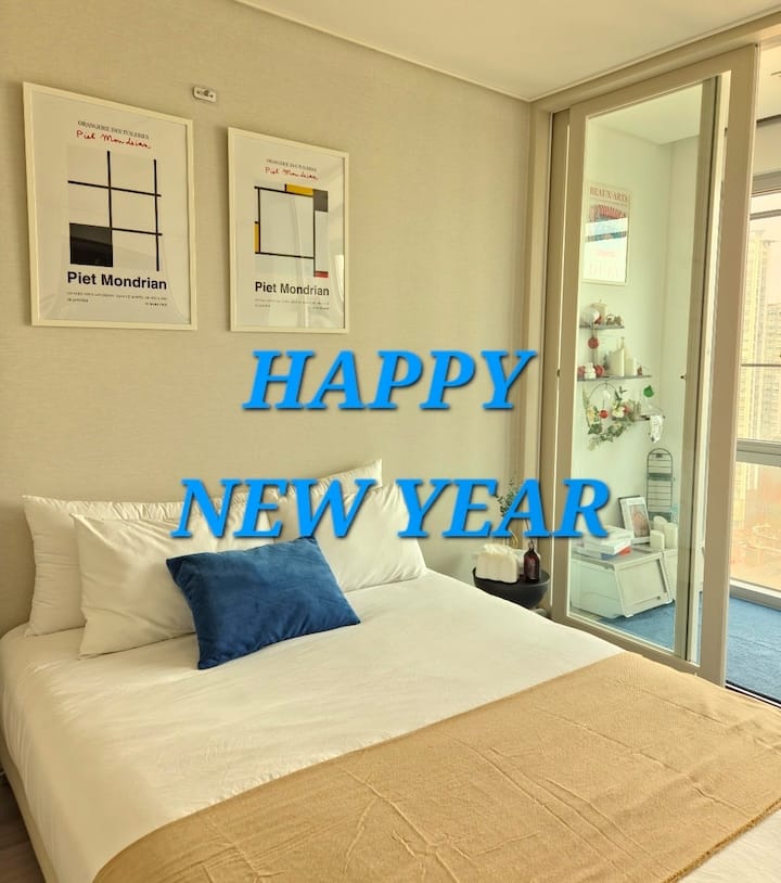 [New조식]무료주차|장박할인 동탄역 삼성전자 한림대병원 에버랜드 타임테라스 호텔급침구관리 - Osan-si