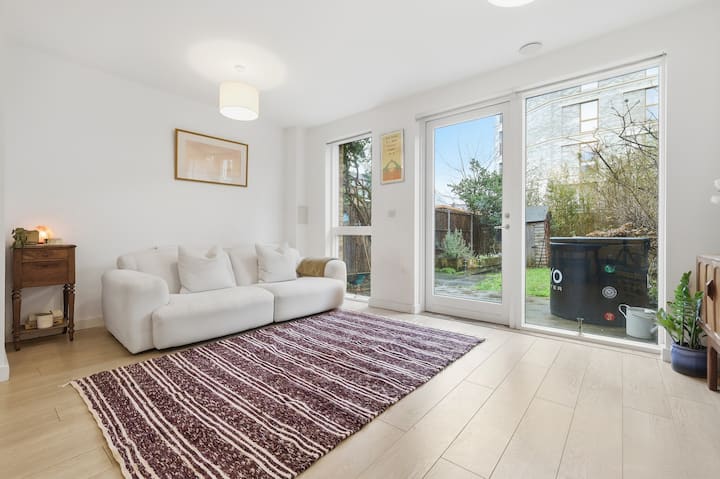 Bright, Spacious 3-bedroom Home - Walthamstow - Londres