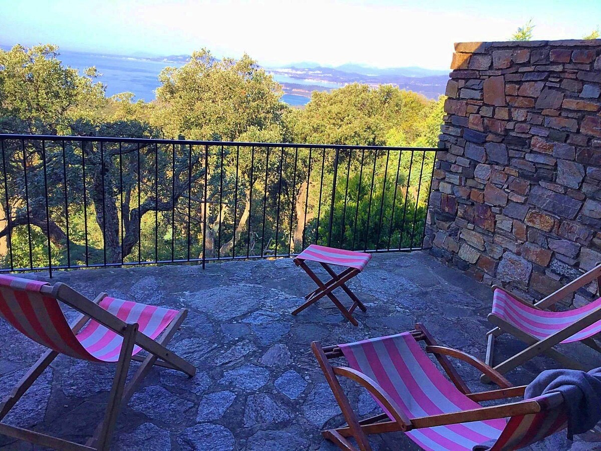 House Gaou Benat - Bormes-les-Mimosas view - Houses for Rent in Bormes ...