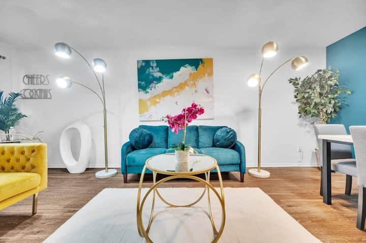 636) 2 Large Bedrooms | Artistic Flair | Spacious - Piper Glen Drive – Charlotte