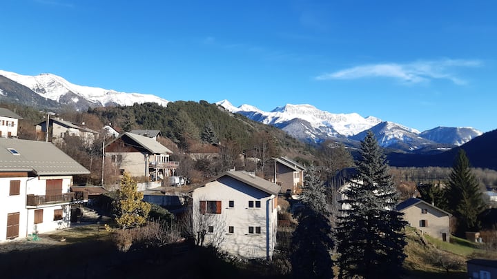 Appartement Duplex Spacieux Avec Vue Sur Montagnes - Lac du Milieu