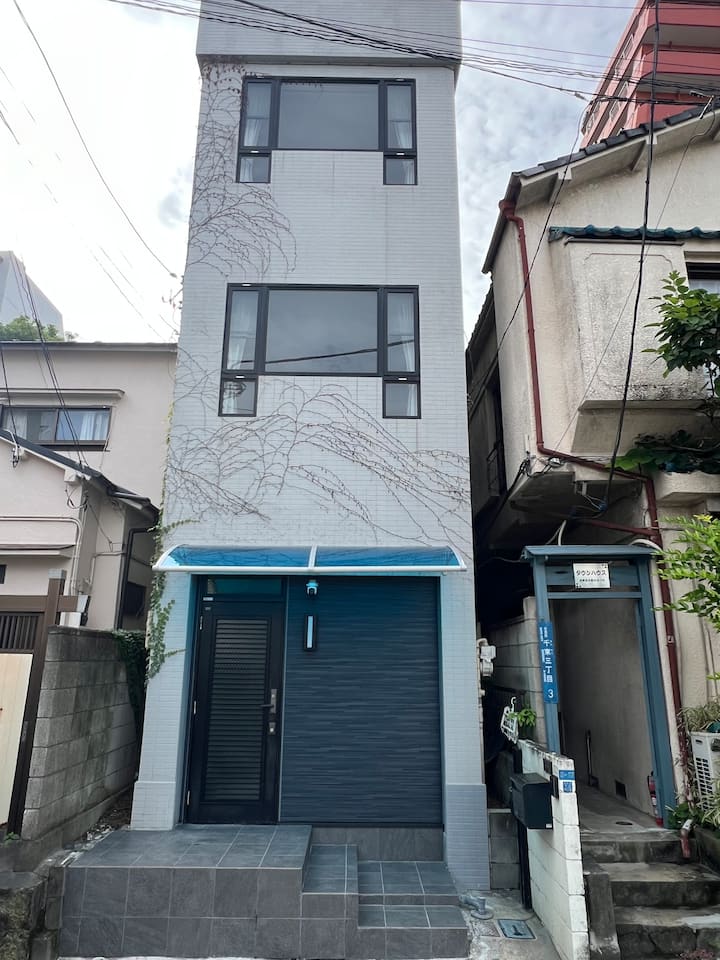 浅草寺まで13分 - Ueno